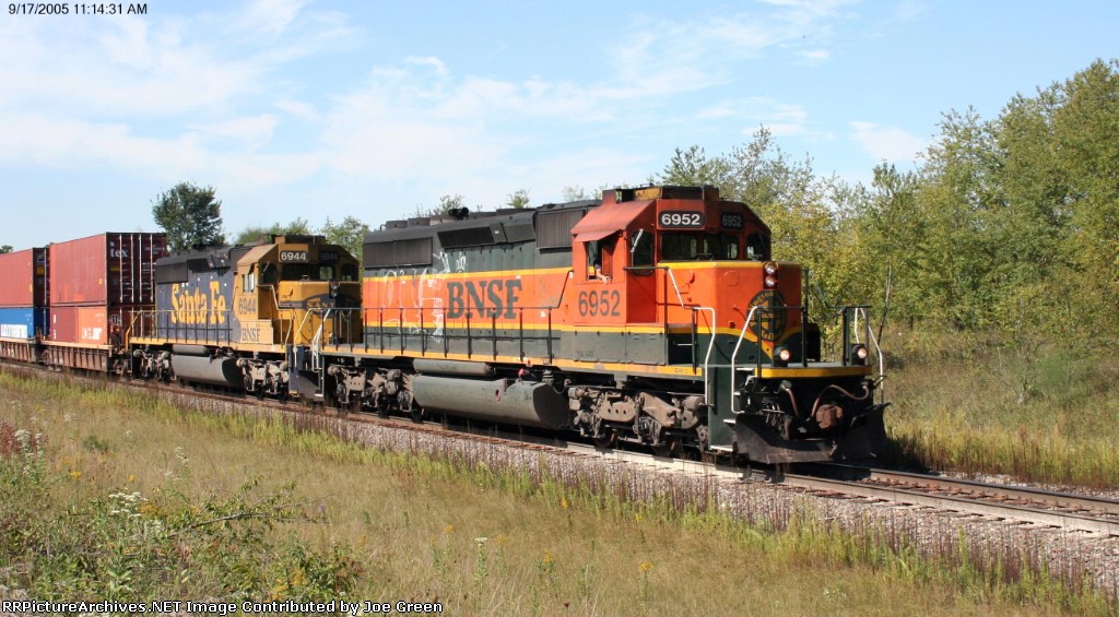 BNSF 6952
